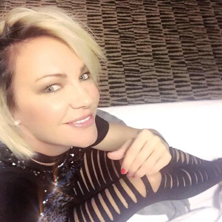 Kate Ryan, Sänger