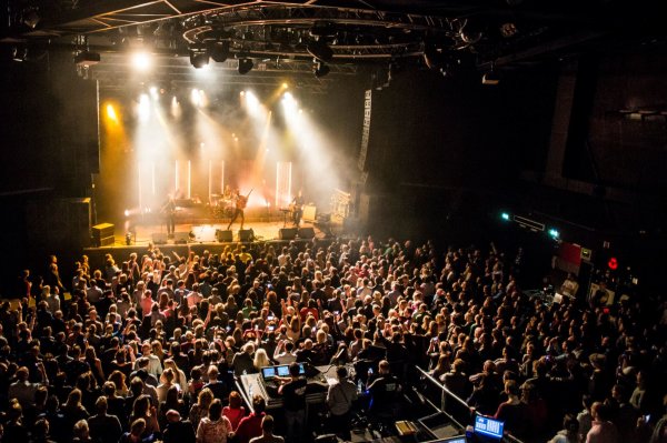 Poppodium 013, Tilburg - Hallen und Stadien